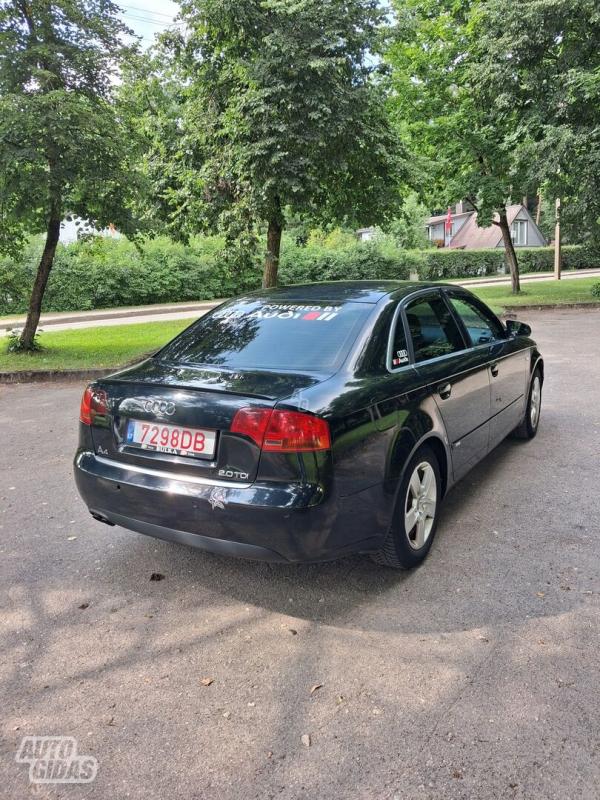 Melns Audi A4 2006 Viļņa, ar dzinēja tilpumu 2.00 L un nobraukumu 342 tūkst. km par 950 €, foto 4 vietnē AUTOMOTO.COM.LV