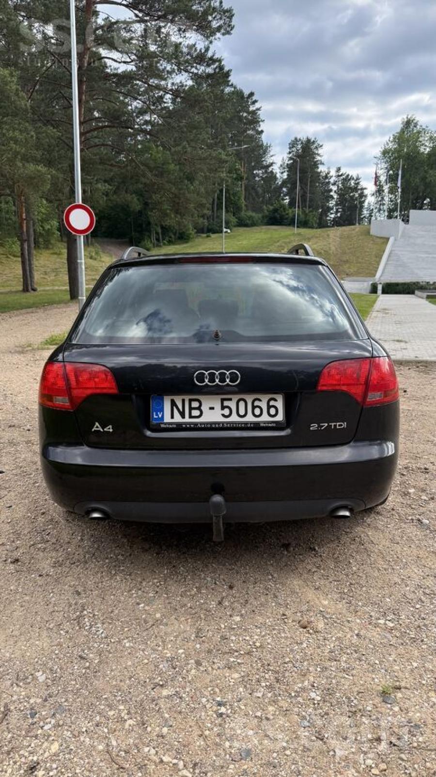 Melns Audi A4 2006 Daugavpils, ar dzinēja tilpumu 2.70 L un nobraukumu 275 tūkst. km par 3499 €, foto 6 vietnē AUTOMOTO.COM.LV