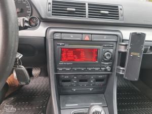 Melns Audi A4 2006 Alīta, ar dzinēja tilpumu 2.00 L un nobraukumu 272 tūkst. km par 2870 €, foto 15 vietnē AUTOMOTO.COM.LV