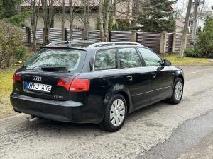 Melns Audi A4 2006 Viļņa, ar dzinēja tilpumu 1.99 L un nobraukumu 223 tūkst. km par 2000 €, foto 6 vietnē AUTOMOTO.COM.LV