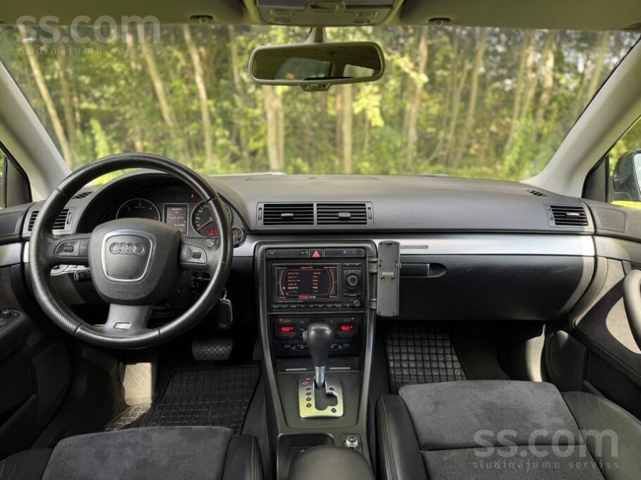 Black Audi A4 2006 in Jelgava, with an engine capacity of 3.00 L and mileage of 292 thousand km for 3299 €, photo 18 on AUTOMOTO.COM.LV