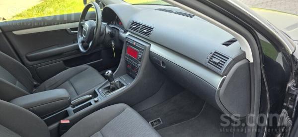 Black Audi A4 2006 in Riga, with an engine capacity of 2.00 L and mileage of 242 thousand km for 3755 €, photo 7 on AUTOMOTO.COM.LV