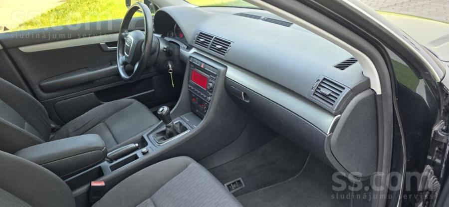 Melns Audi A4 2006 Rīga, ar dzinēja tilpumu 2.00 L un nobraukumu 242 tūkst. km par 3755 €, foto 8 vietnē AUTOMOTO.COM.LV