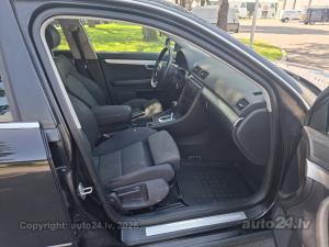 Melns Audi A4 2006 Pērnava, ar dzinēja tilpumu 3.00 L un nobraukumu 419 tūkst. km par 2400 €, foto 7 vietnē AUTOMOTO.COM.LV