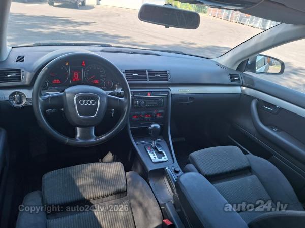 Melns Audi A4 2006 Pērnava, ar dzinēja tilpumu 3.00 L un nobraukumu 419 tūkst. km par 2400 €, foto 7 vietnē AUTOMOTO.COM.LV