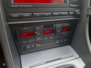 Black Audi A4 2006 in Jonava, with an engine capacity of 1.99 L and mileage of 310 thousand km for 2850 €, photo 19 on AUTOMOTO.COM.LV