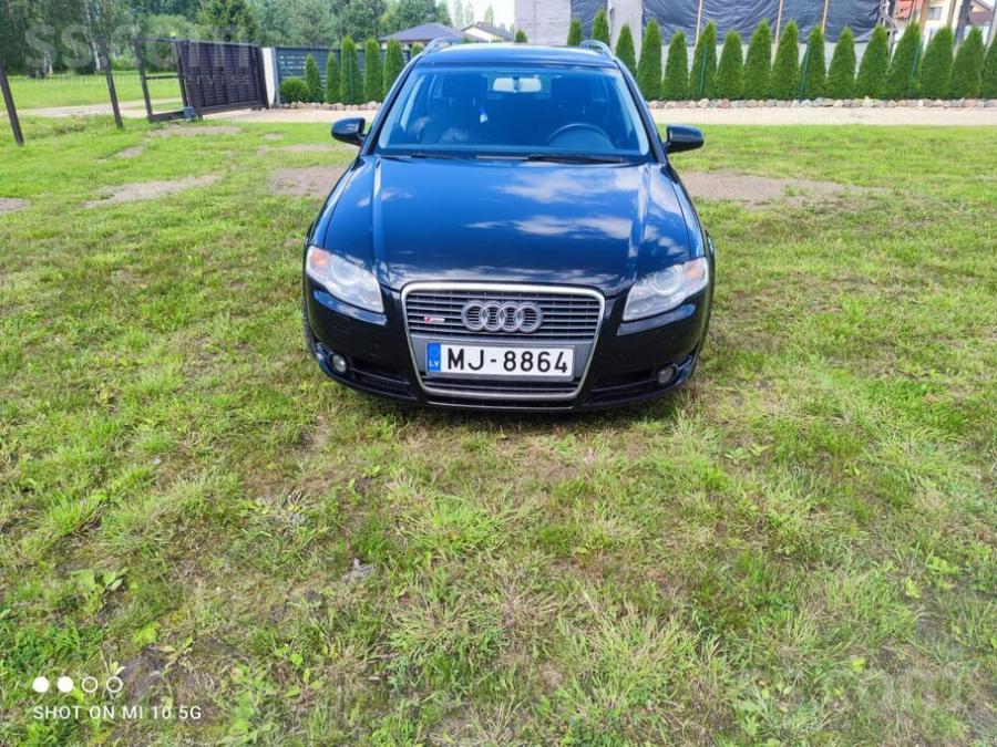 Black Audi A4 2006 in Riga, with an engine capacity of 2.70 L and mileage of 387 thousand km for 2400 €, photo 5 on AUTOMOTO.COM.LV