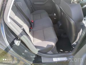 Black Audi A4 2006 in Riga, with an engine capacity of 2.70 L and mileage of 387 thousand km for 2400 €, photo 8 on AUTOMOTO.COM.LV