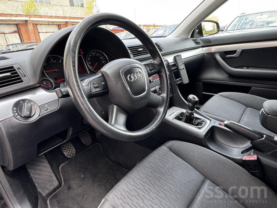Melns Audi A4 2006 Daugavpils, ar dzinēja tilpumu 2.00 L un nobraukumu 0 tūkst. km par 3850 €, foto 15 vietnē AUTOMOTO.COM.LV
