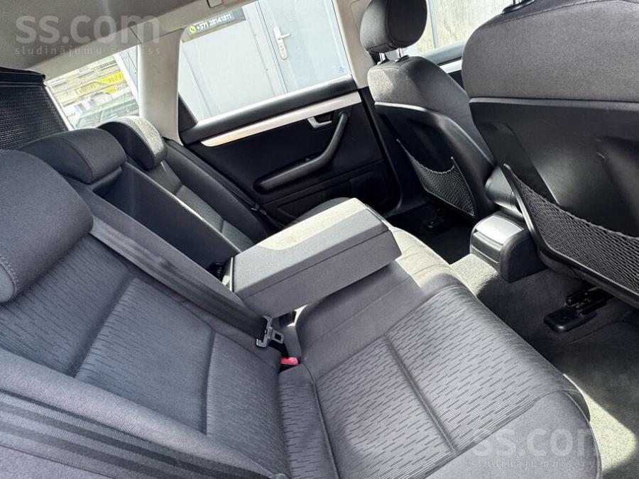 Melns Audi A4 2006 Daugavpils, ar dzinēja tilpumu 2.00 L un nobraukumu 0 tūkst. km par 3850 €, foto 22 vietnē AUTOMOTO.COM.LV