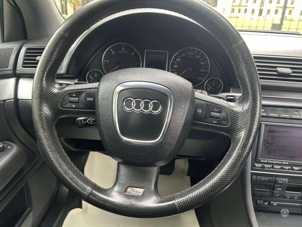 Melns Audi A4 2006 Vilkaviškis, ar dzinēja tilpumu 1.99 L un nobraukumu 243 tūkst. km par 3350 €, foto 9 vietnē AUTOMOTO.COM.LV