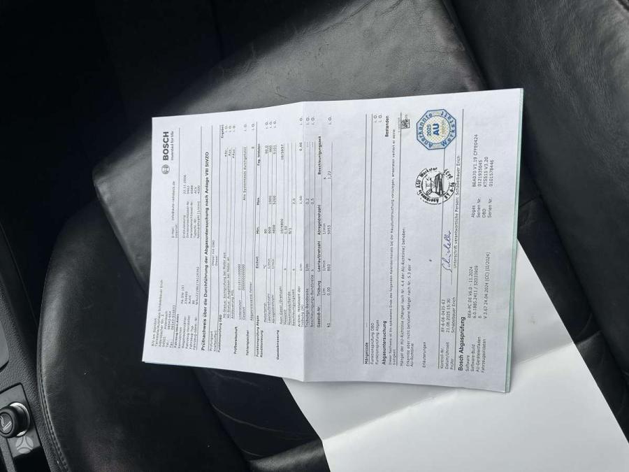 Melns Audi A4 2006 Vilkaviškis, ar dzinēja tilpumu 1.99 L un nobraukumu 243 tūkst. km par 3350 €, foto 28 vietnē AUTOMOTO.COM.LV