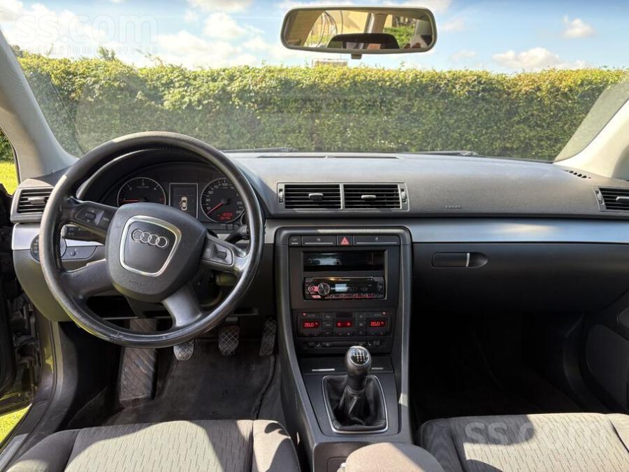 Black Audi A4 2006 in Bauska, with an engine capacity of 2.00 L and mileage of 365 thousand km for 2200 €, photo 6 on AUTOMOTO.COM.LV