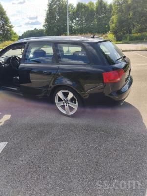 Black Audi A4 2006 in Daugavpils, with an engine capacity of 2.00 L and mileage of 274 thousand km for 2750 €, photo 4 on AUTOMOTO.COM.LV