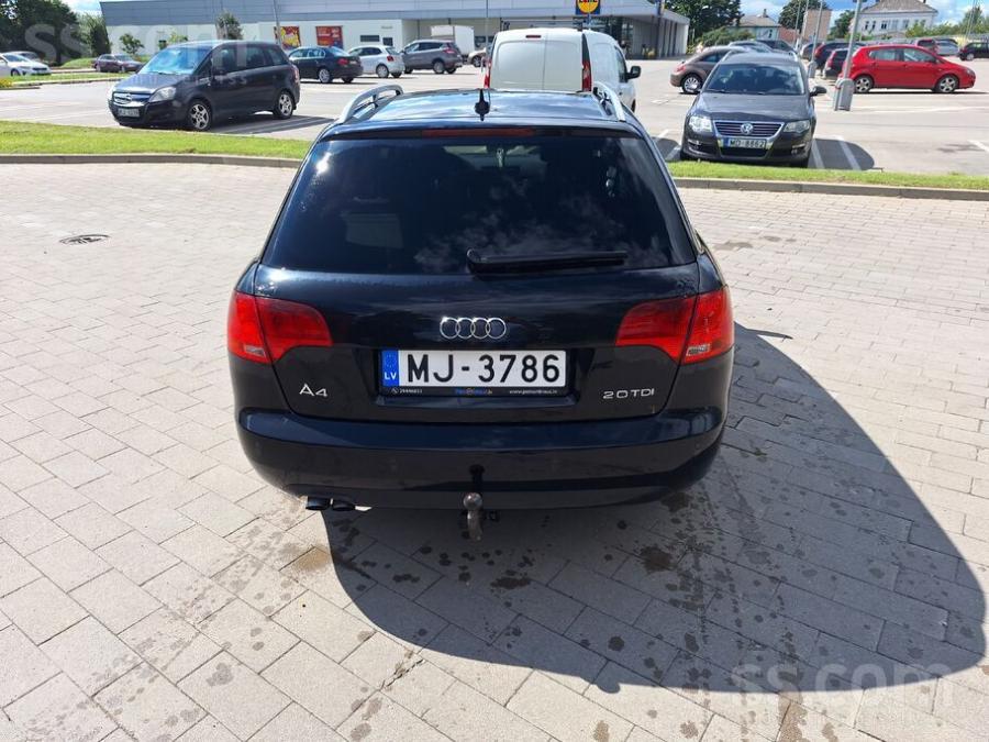 Black Audi A4 2006 in Tukums, with an engine capacity of 2.00 L and mileage of 420 thousand km for 1999 €, photo 5 on AUTOMOTO.COM.LV
