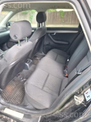 Black Audi A4 2006 in Tukums, with an engine capacity of 2.00 L and mileage of 420 thousand km for 1999 €, photo 7 on AUTOMOTO.COM.LV