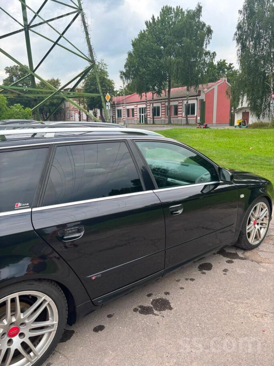 Black Audi A4 2006 in Riga, with an engine capacity of 3.00 L and mileage of 346 thousand km for 3695 €, photo 4 on AUTOMOTO.COM.LV
