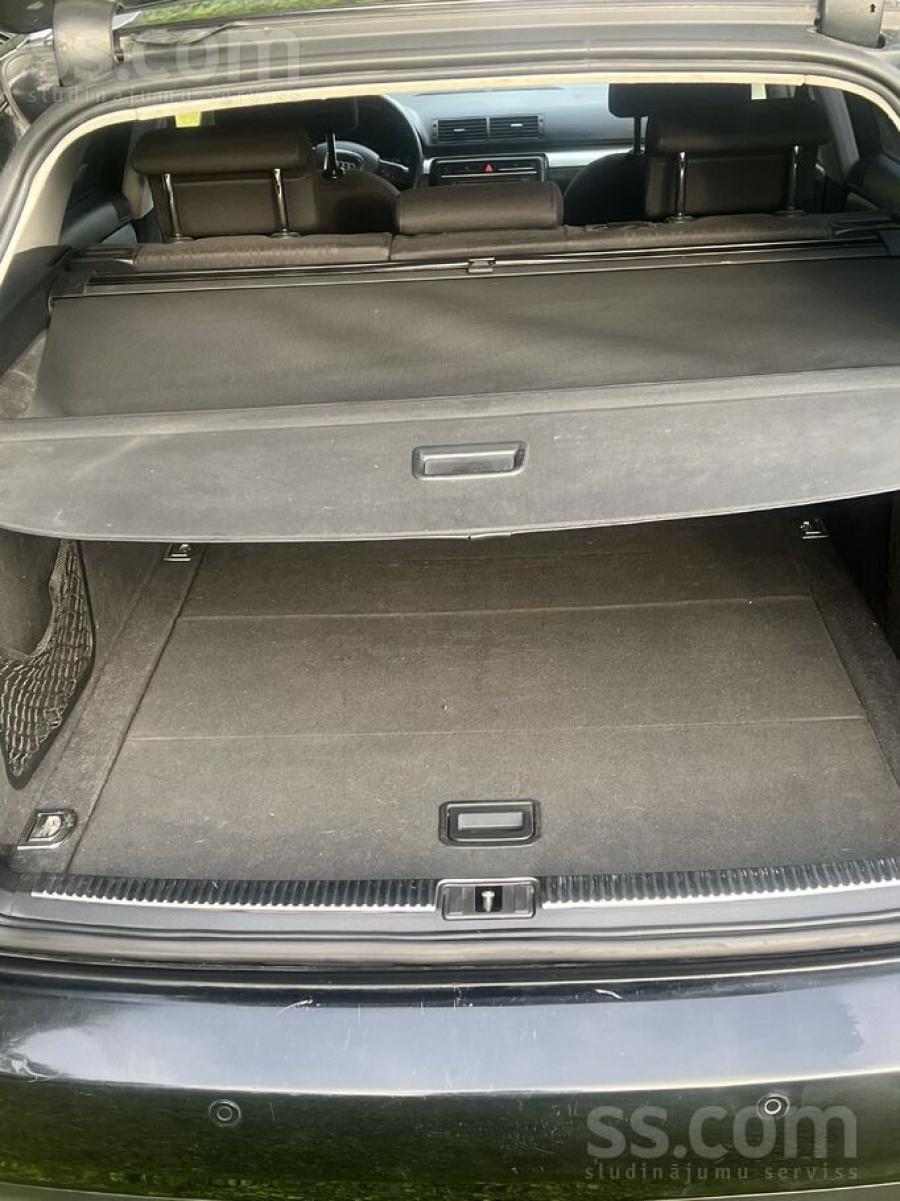 Black Audi A4 2006 in Aizkraukle, with an engine capacity of 2.00 L and mileage of 294 thousand km for 2500 €, photo 8 on AUTOMOTO.COM.LV