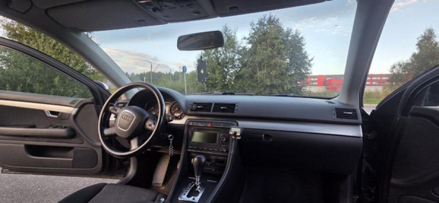 Melns Audi A4 2006 Kohtla-Jerve, ar dzinēja tilpumu 2.00 L un nobraukumu 373 tūkst. km par 2500 €, foto 6 vietnē AUTOMOTO.COM.LV