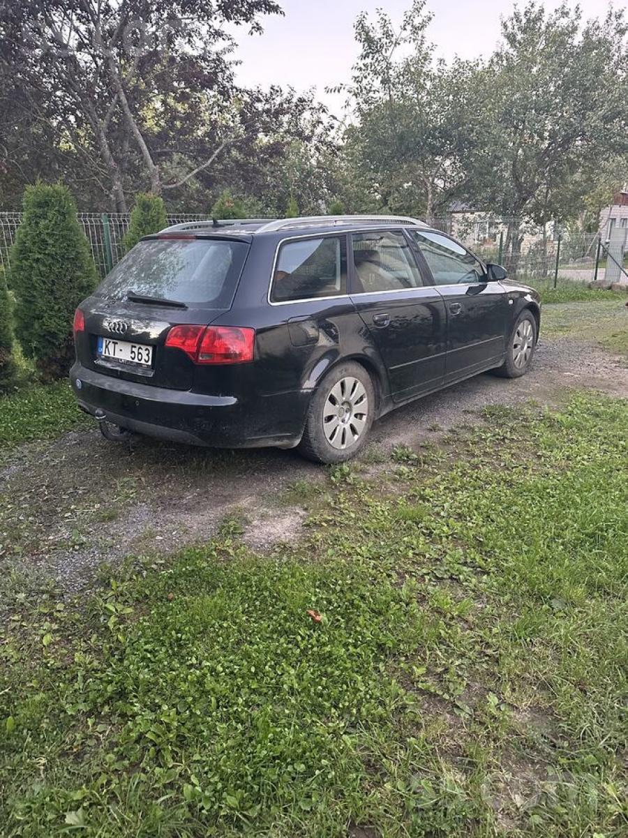 Black Audi A4 2006 in Gulbene, with an engine capacity of 2.00 L and mileage of 352 thousand km for 1950 €, photo 5 on AUTOMOTO.COM.LV