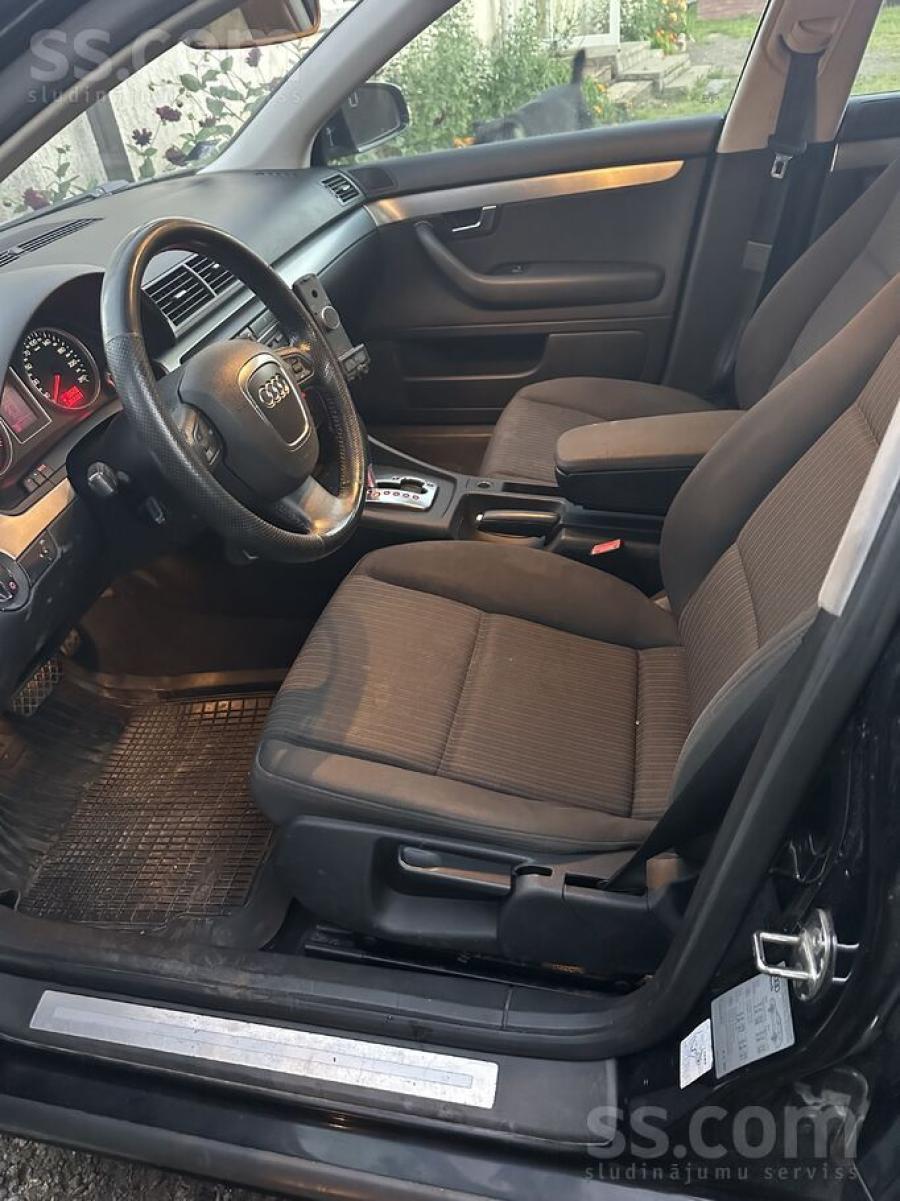 Black Audi A4 2006 in Gulbene, with an engine capacity of 2.00 L and mileage of 352 thousand km for 1950 €, photo 6 on AUTOMOTO.COM.LV