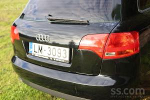 Black Audi A4 2006 in Limbazi, with an engine capacity of 3.00 L and mileage of 328 thousand km for 1800 €, photo 7 on AUTOMOTO.COM.LV
