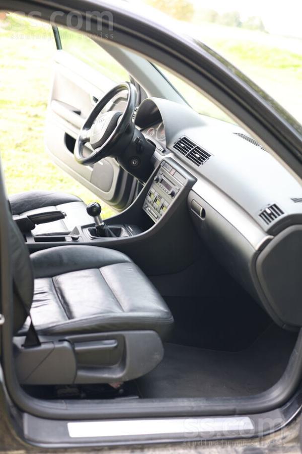 Melns Audi A4 2006 Limbaži, ar dzinēja tilpumu 3.00 L un nobraukumu 328 tūkst. km par 1800 €, foto 9 vietnē AUTOMOTO.COM.LV