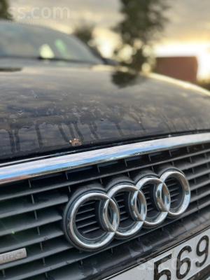 Black Audi A4 2006 in Bauska, with an engine capacity of 2.00 L and mileage of 422 thousand km for 1200 €, photo 4 on AUTOMOTO.COM.LV