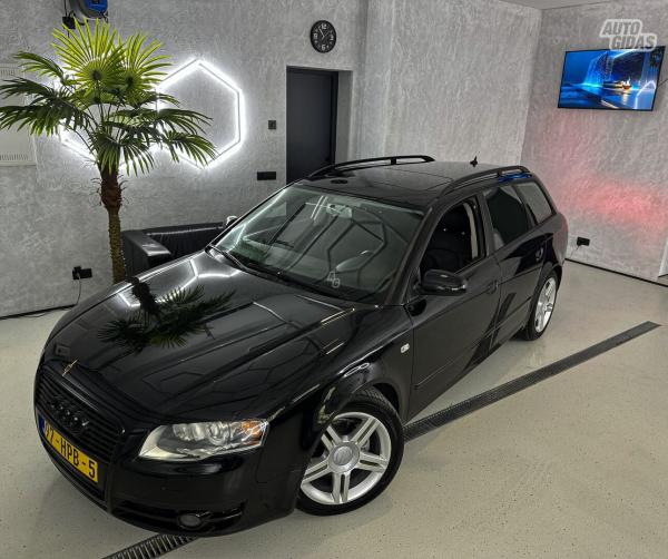Melns Audi A4 2006 Kauņa, ar dzinēja tilpumu 2.00 L un nobraukumu 340 tūkst. km par 3450 €, foto 10 vietnē AUTOMOTO.COM.LV