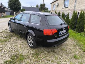 Black Audi A4 2006 in Birzai, with an engine capacity of 1.60 L and mileage of 310 thousand km for 2450 €, photo 3 on AUTOMOTO.COM.LV