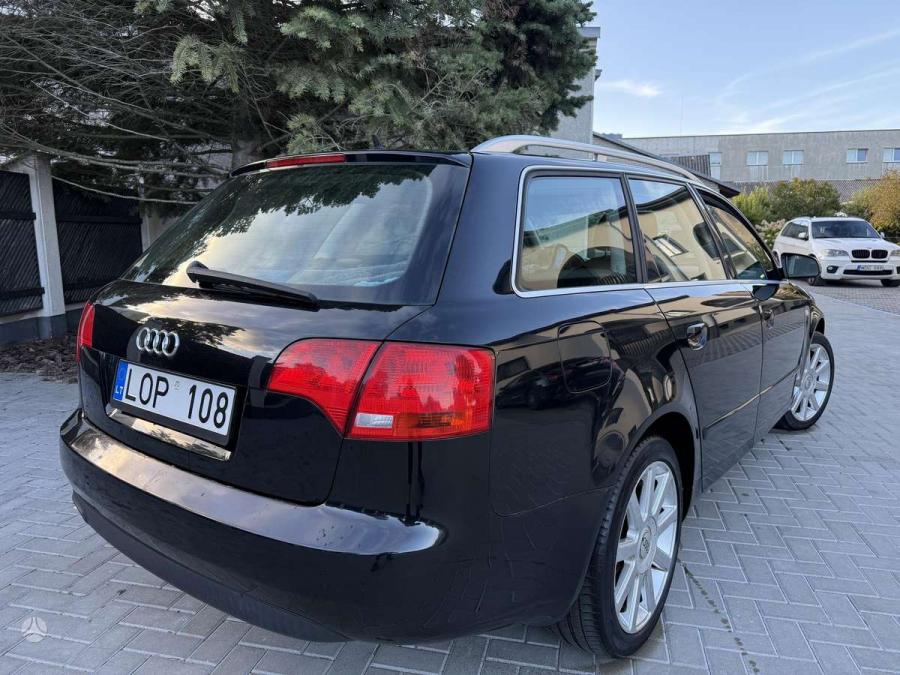 Melns Audi A4 2006 Kauņa, ar dzinēja tilpumu 1.90 L un nobraukumu 270 tūkst. km par 2390 €, foto 11 vietnē AUTOMOTO.COM.LV