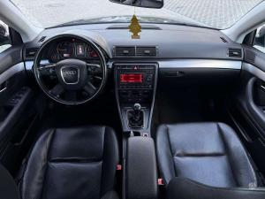 Melns Audi A4 2006 Kauņa, ar dzinēja tilpumu 1.90 L un nobraukumu 270 tūkst. km par 2390 €, foto 17 vietnē AUTOMOTO.COM.LV