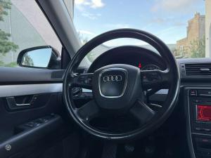 Melns Audi A4 2006 Kauņa, ar dzinēja tilpumu 1.90 L un nobraukumu 270 tūkst. km par 2390 €, foto 23 vietnē AUTOMOTO.COM.LV