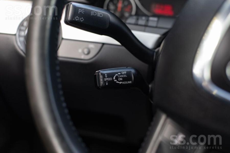 Black Audi A4 2006 in Riga, with an engine capacity of 2.70 L and mileage of 348 thousand km for 3790 €, photo 16 on AUTOMOTO.COM.LV