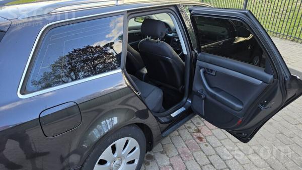Ауди А4 2006 в Валмиера на AUTOMOTO.COM.LV Черный Ауди А4 2006 в Валмиера, объемом двигателя 2.00 л и пробегом 318 тыс. км за 2200 €, фото 7 на AUTOMOTO.COM.LV