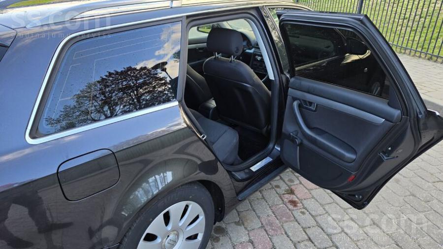 Black Audi A4 2006 in Valmiera, with an engine capacity of 2.00 L and mileage of 318 thousand km for 2200 €, photo 7 on AUTOMOTO.COM.LV