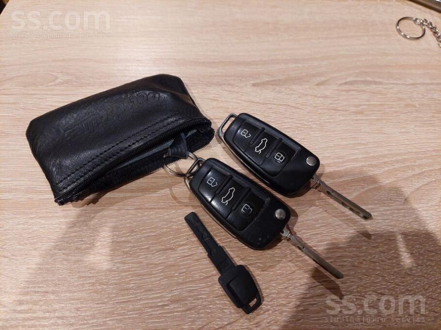 Black Audi A4 2006 in Aluksne, with an engine capacity of 2.00 L and mileage of 0 thousand km for 2950 €, photo 9 on AUTOMOTO.COM.LV