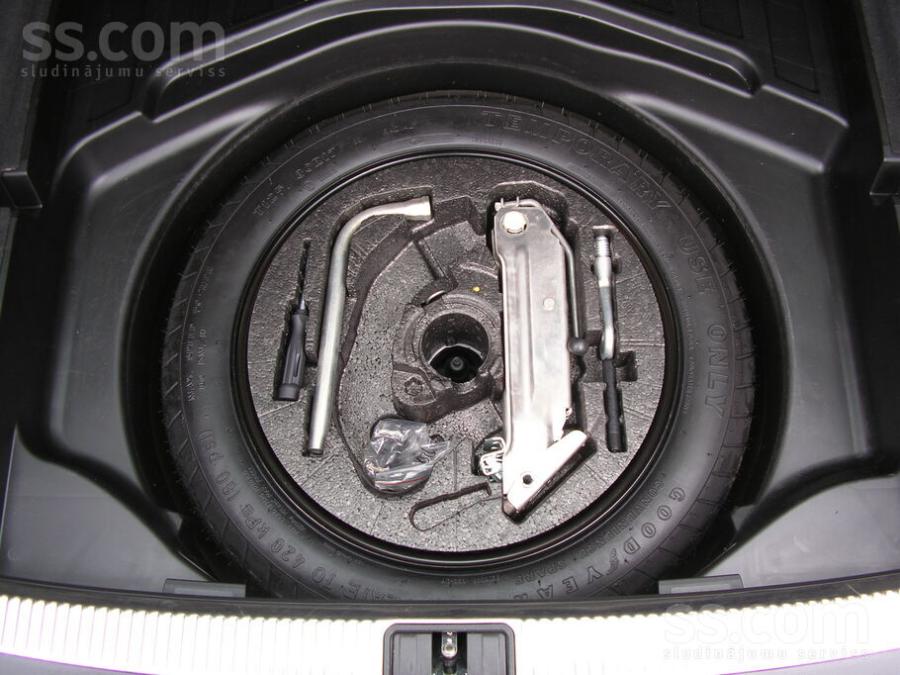 Black Audi A4 2006 in Riga, with an engine capacity of 1.90 L and mileage of 0 thousand km for 5450 €, photo 22 on AUTOMOTO.COM.LV