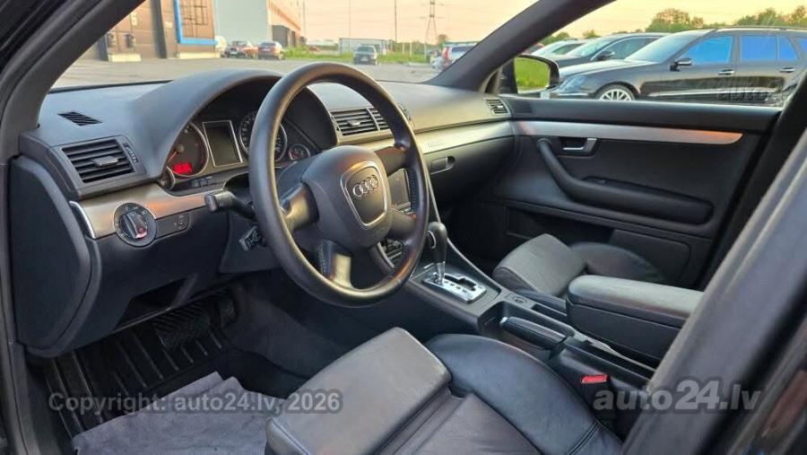 Black Audi A4 2006 in Tallinn, with an engine capacity of 3.00 L and mileage of 351 thousand km for 3300 €, photo 12 on AUTOMOTO.COM.LV