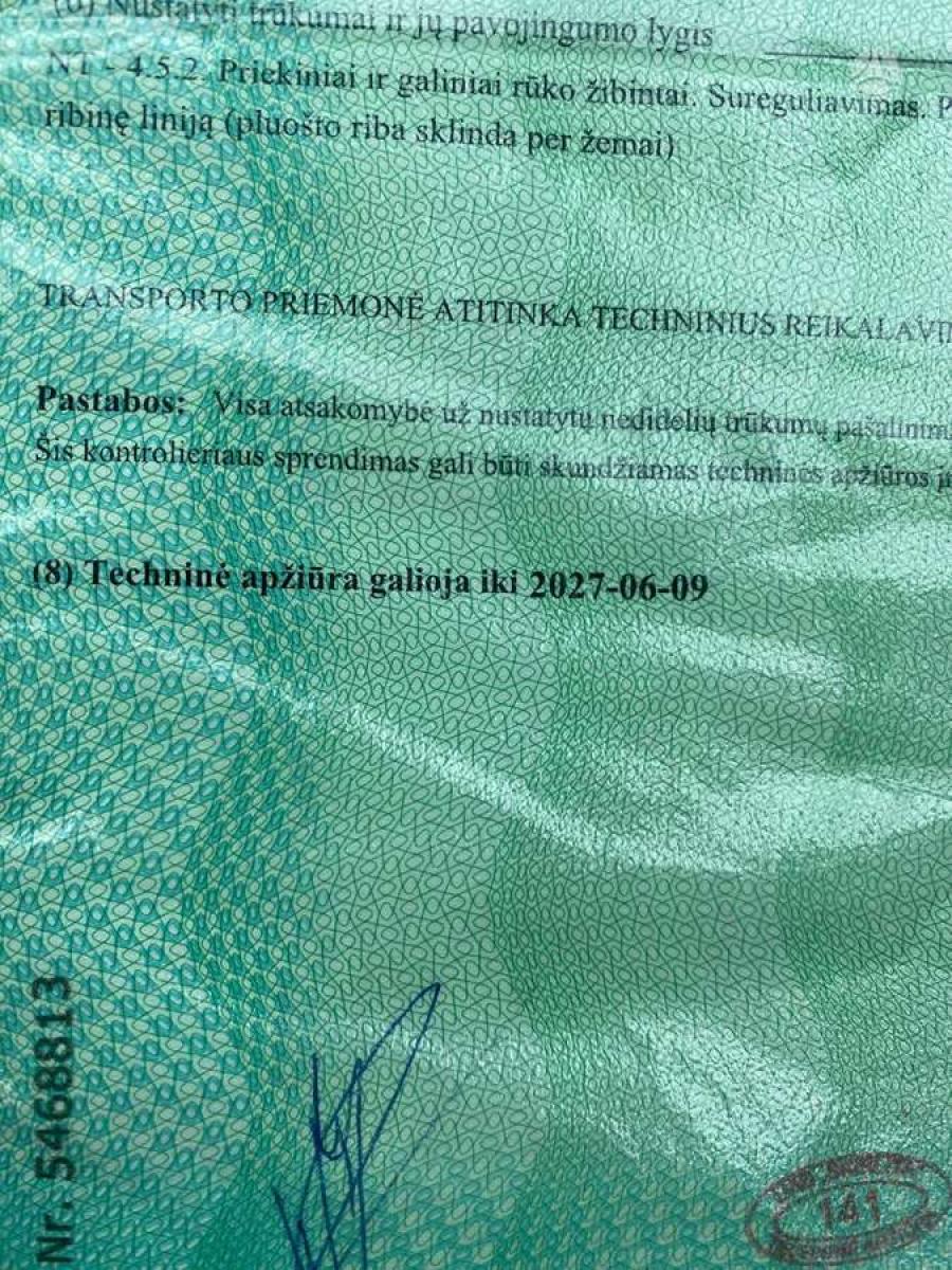 Черный Ауди А4 2006 в Варена, объемом двигателя 2.50 л и пробегом 302 тыс. км за 1200 €, фото 4 на AUTOMOTO.COM.LV