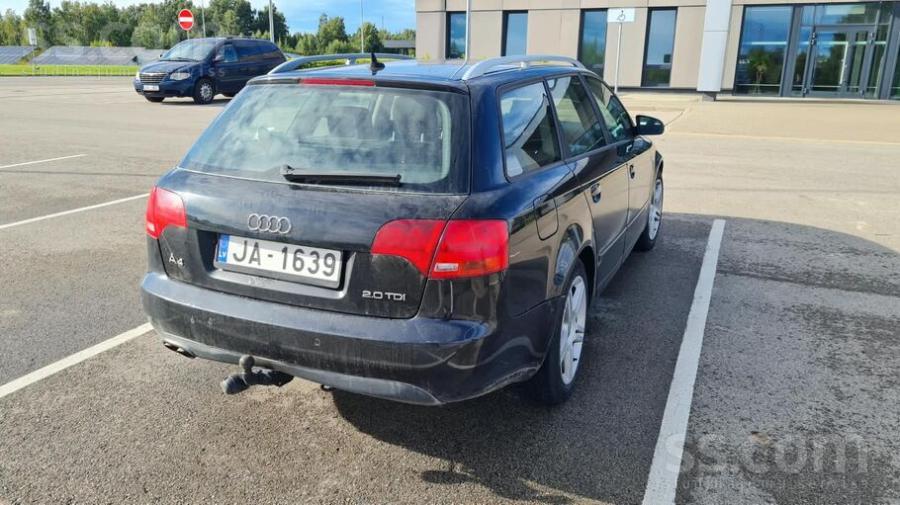 Black Audi A4 2006 in Tukums, with an engine capacity of 1.90 L and mileage of 387 thousand km for 1990 €, photo 4 on AUTOMOTO.COM.LV