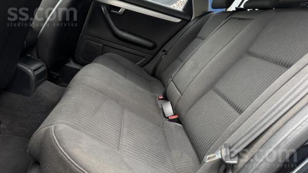 Black Audi A4 2006 in Riga, with an engine capacity of 2.70 L and mileage of 359 thousand km for 1350 €, photo 9 on AUTOMOTO.COM.LV