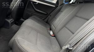 Black Audi A4 2006 in Riga, with an engine capacity of 2.70 L and mileage of 359 thousand km for 1350 €, photo 9 on AUTOMOTO.COM.LV
