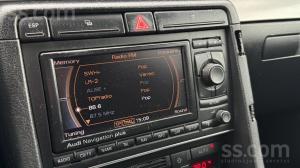 Black Audi A4 2006 in Riga, with an engine capacity of 2.70 L and mileage of 359 thousand km for 1350 €, photo 13 on AUTOMOTO.COM.LV