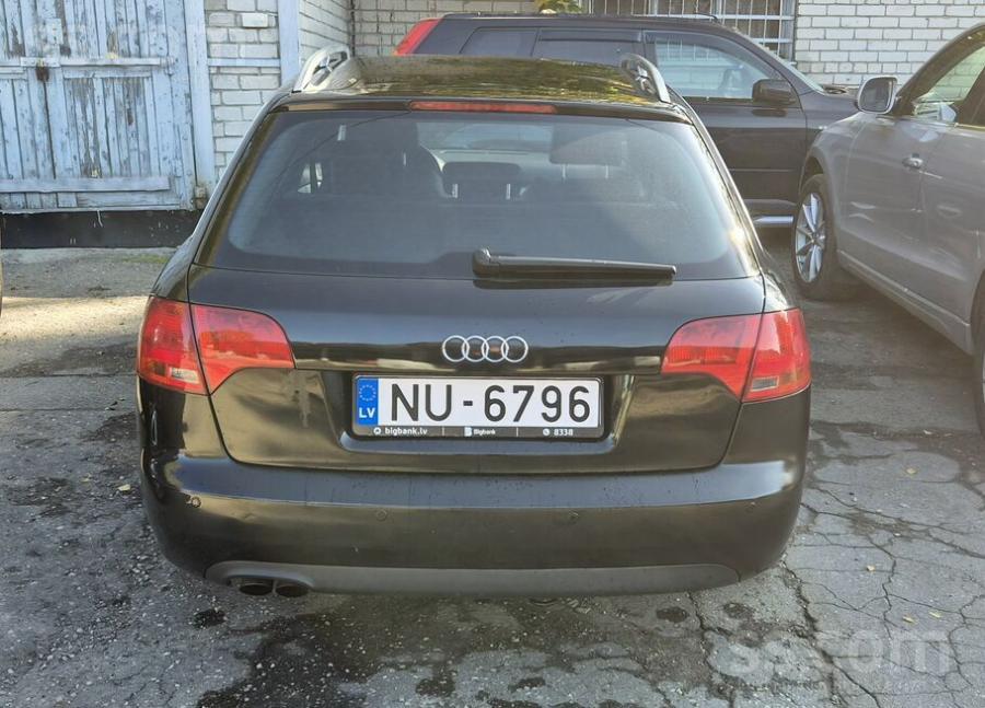 Black Audi A4 2006 in Riga, with an engine capacity of 2.00 L and mileage of 255 thousand km for 2300 €, photo 6 on AUTOMOTO.COM.LV