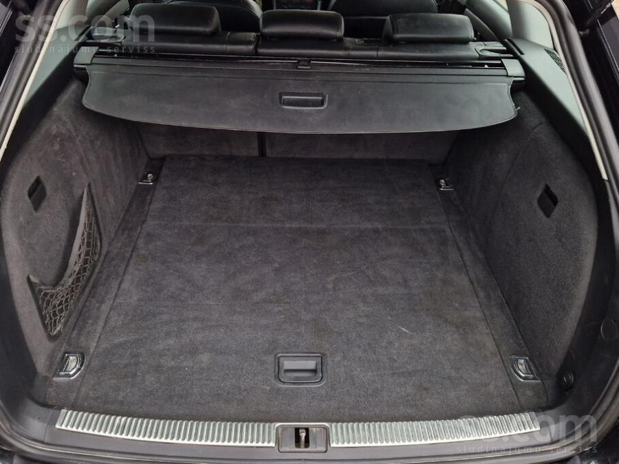 Melns Audi A4 2006 Bauska, ar dzinēja tilpumu 2.00 L un nobraukumu 403 tūkst. km par 3250 €, foto 27 vietnē AUTOMOTO.COM.LV
