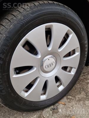 Melns Audi A4 2006 Bauska, ar dzinēja tilpumu 2.00 L un nobraukumu 403 tūkst. km par 3250 €, foto 29 vietnē AUTOMOTO.COM.LV
