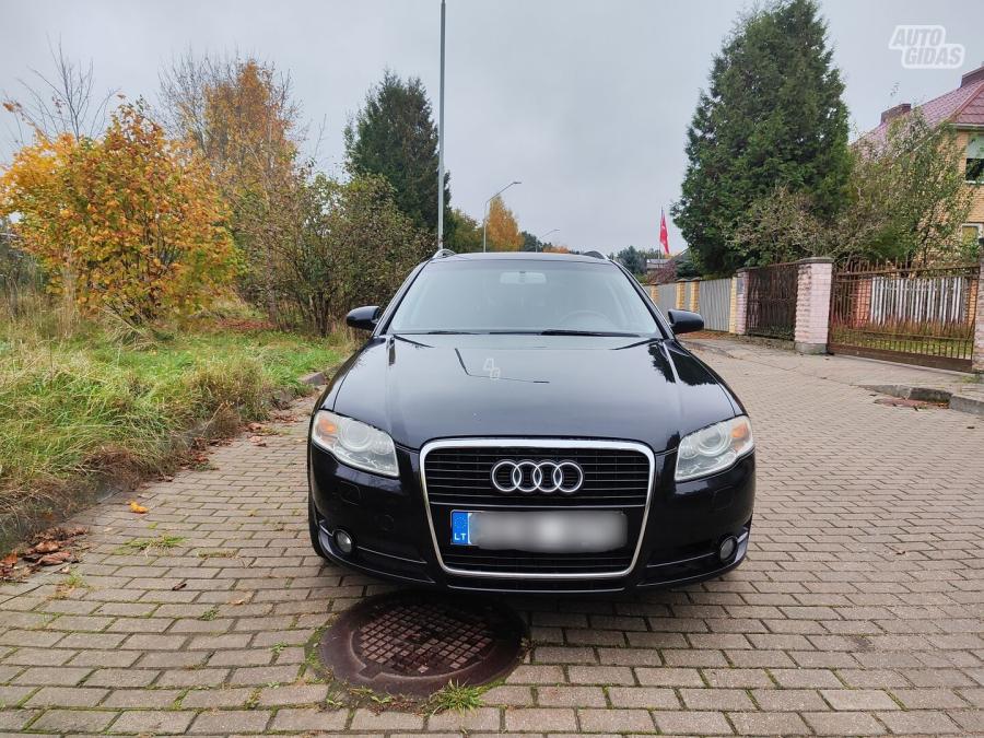 Melns Audi A4 2006 Viļņa, ar dzinēja tilpumu 2.00 L un nobraukumu 353 tūkst. km par 1600 €, foto 3 vietnē AUTOMOTO.COM.LV