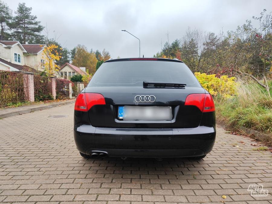 Melns Audi A4 2006 Viļņa, ar dzinēja tilpumu 2.00 L un nobraukumu 353 tūkst. km par 1600 €, foto 7 vietnē AUTOMOTO.COM.LV