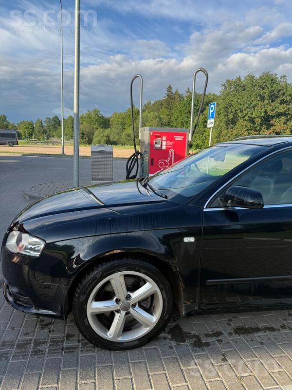Melns Audi A4 2007 Valmiera, ar dzinēja tilpumu 2.00 L un nobraukumu 283 tūkst. km par 1400 €, foto 4 vietnē AUTOMOTO.COM.LV
